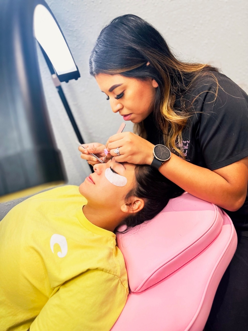 Lash Out Loud Beauty Spa