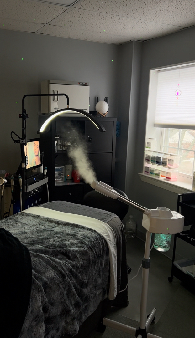 Lunar Glow Beauty Lounge