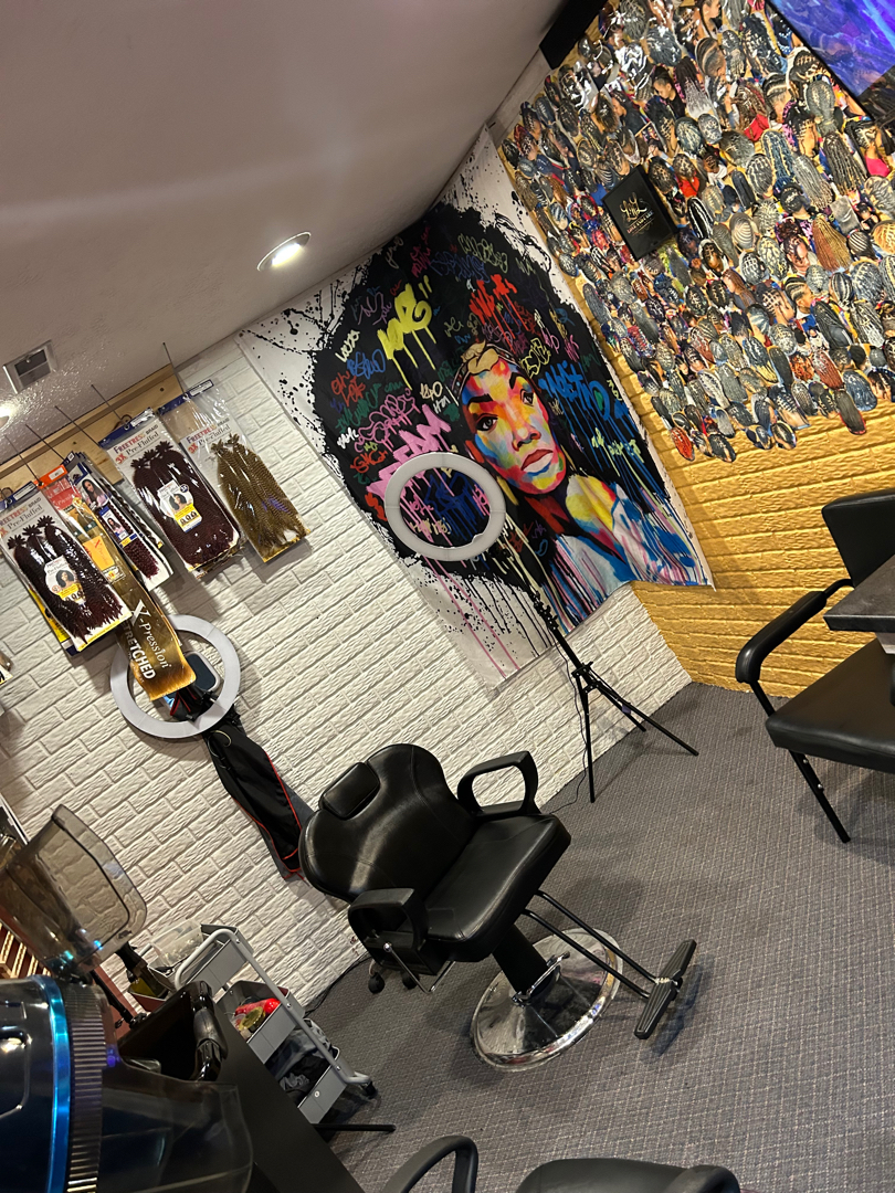 Locs O’ Luv by Nola | Health & Beauty in Bloomington, IL