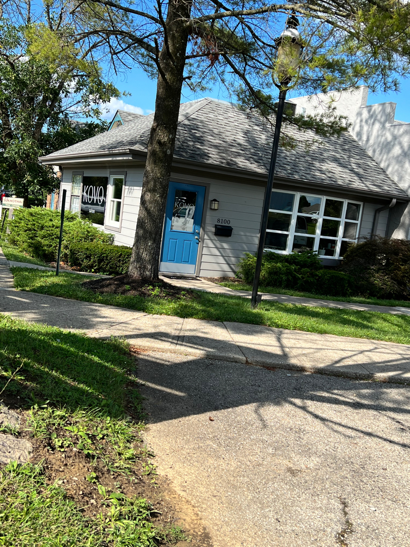 Maria Vasiliou At KOVO Salon