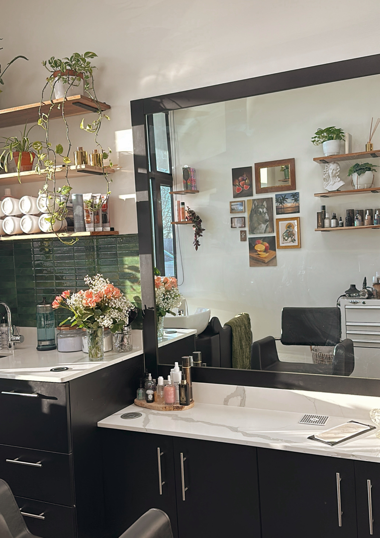 Alabaster Salon | Health & Beauty in Cranston, RI