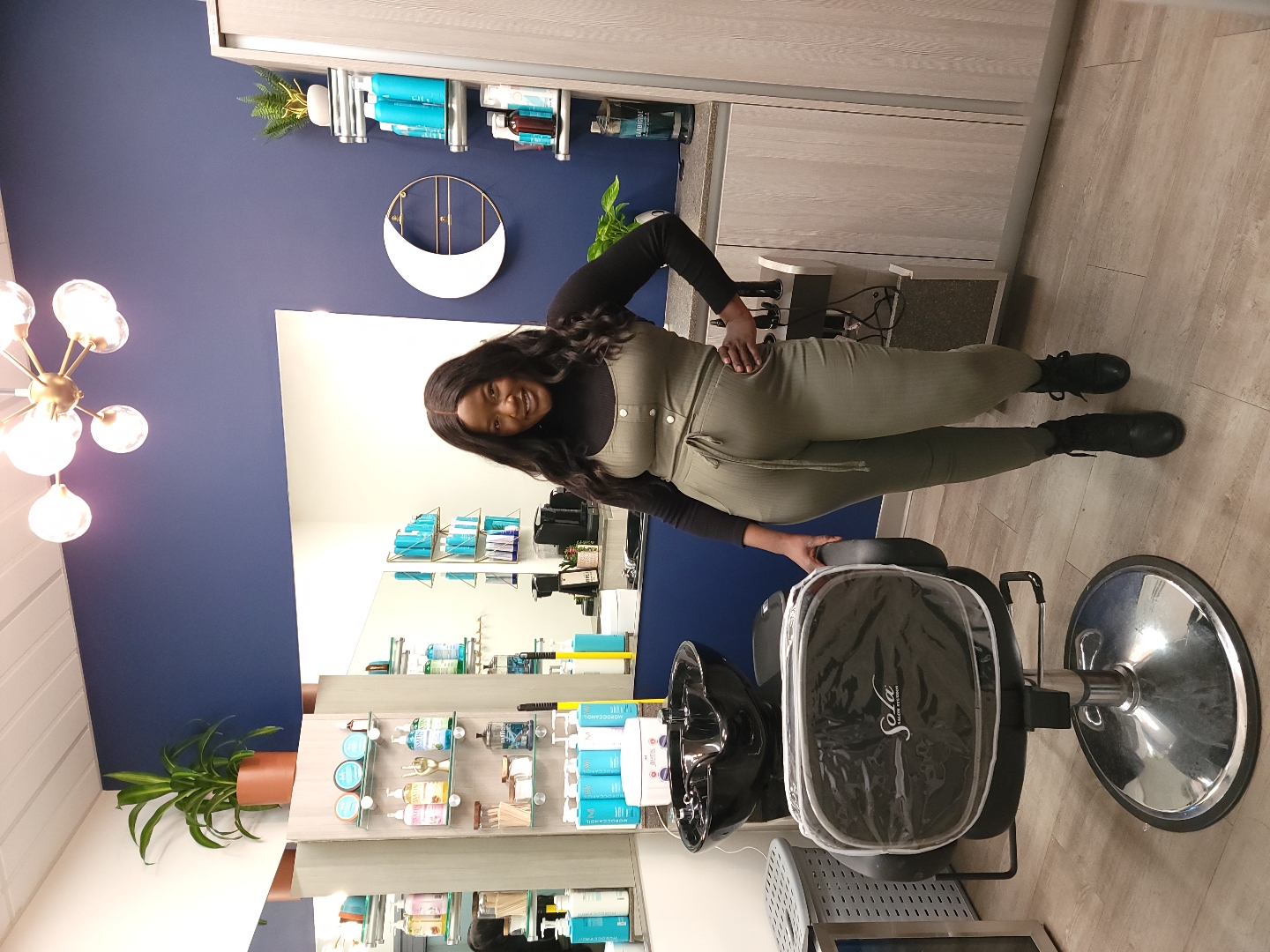 Moonlight Hair Lounge